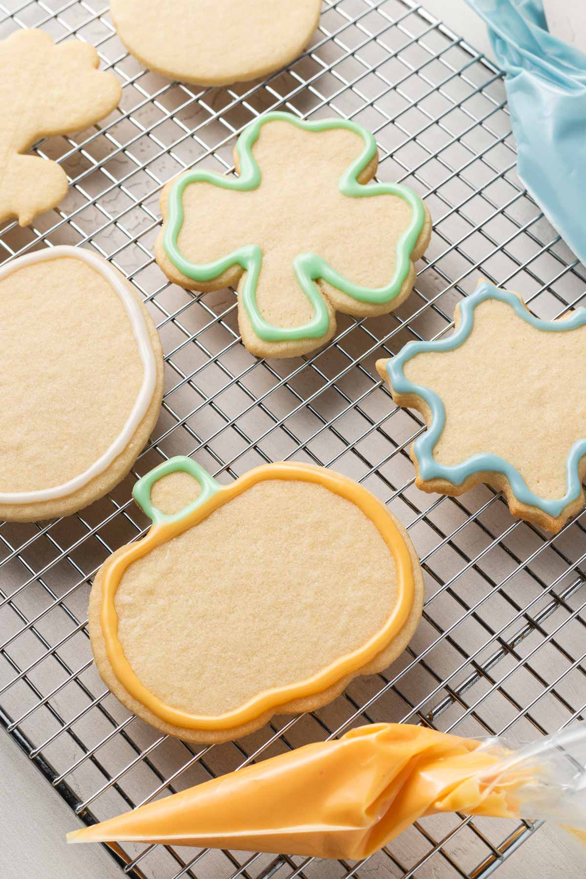 Easy Sugar Cookie Icing - Live Well Bake Often
