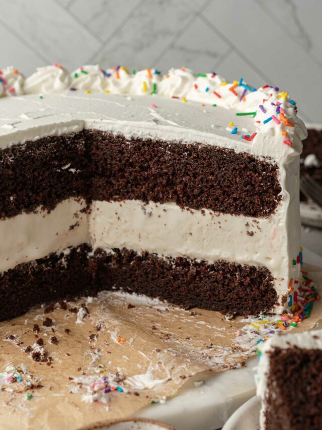 Easy Ice Cream Cake - Live Well Bake Often